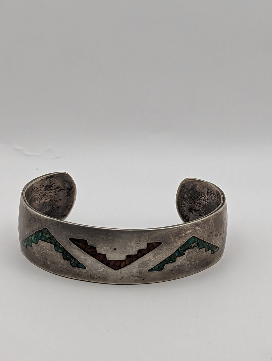 Carl Allen Begay Navajo Cuff – Featherstone Antique Mall